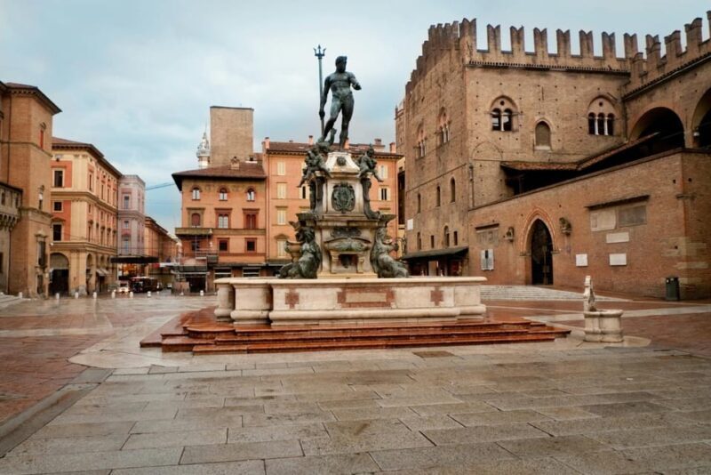 Bologna: Private Top Historical Sites Guided Walking Tour - Who Will Enjoy This Tour?