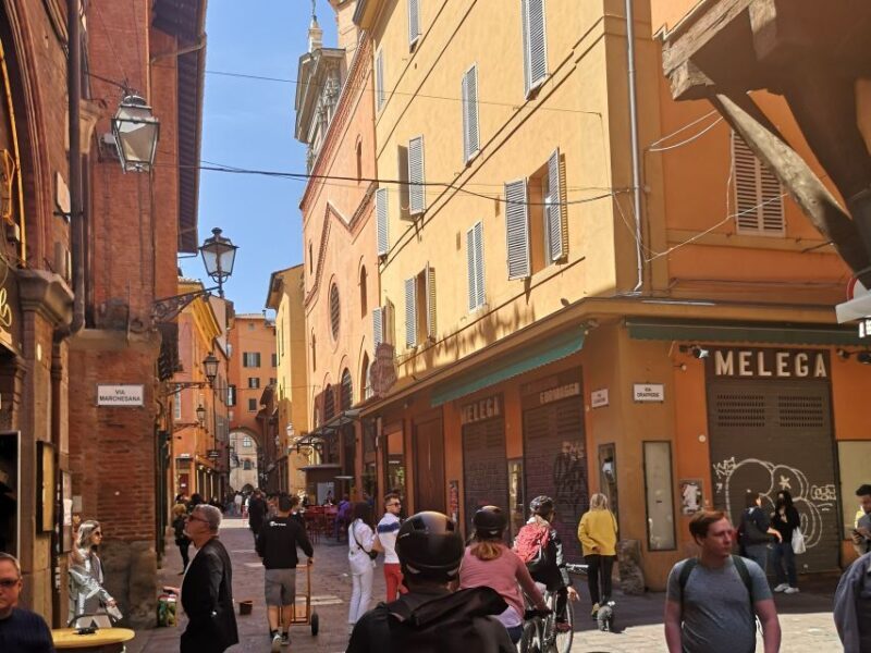 Bologna: Private Walking Tour with a Guide - Markets and the Local Flavors