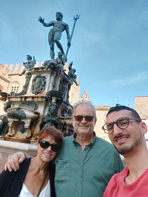Bologna: Private Walking Tour with a Local - How the Tour Unfolds: A Deep Dive into Bolognas Soul