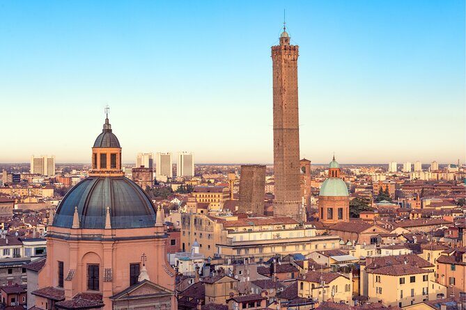 Bologna Scavenger Hunt and Highlights Self-Guided Tour - How the Tour Works and What You Can Expect
