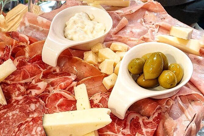 Bologna: the red medieval pearl and its delicious food (private tour) - FAQ