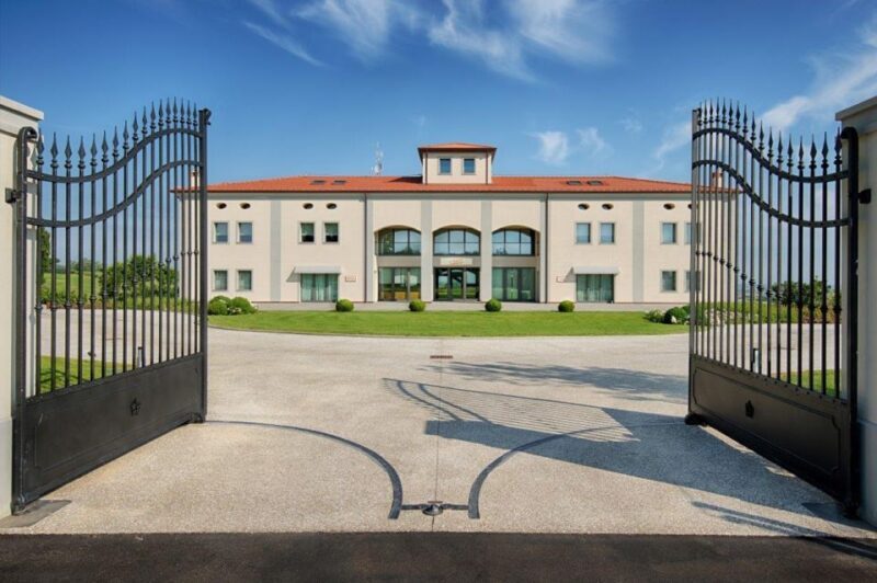 Bologna Vineyard Vista: a journey through Emilian wines - Food pairing and regional cuisine