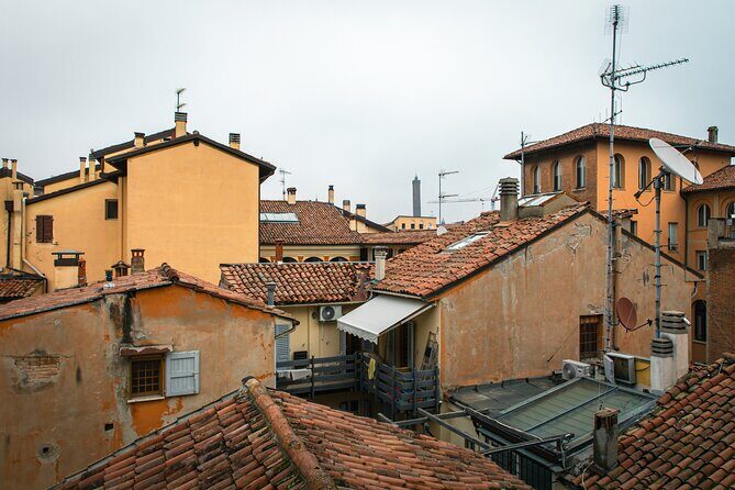 Bologna Walking Tour & Traditional Cooking Class with Wine - FAQ