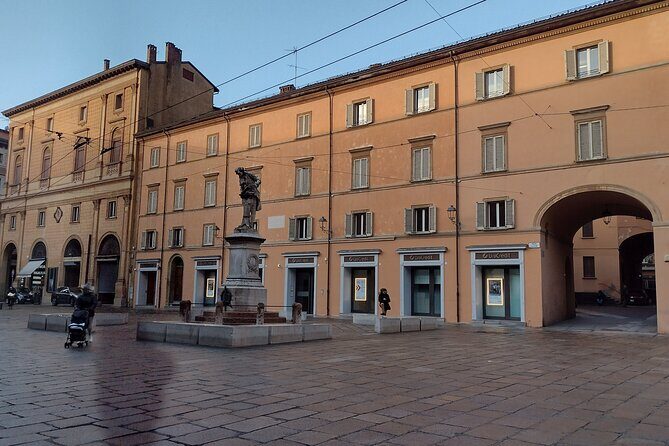 Bologna's Ancient and Recent History: A Self-Guided Audio Tour - Who Should Consider This Tour?