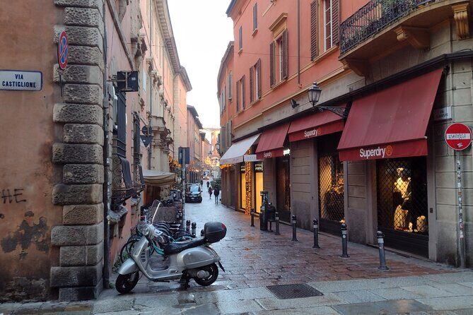 Bologna's Ancient and Recent History: A Self-Guided Audio Tour - The Sum Up