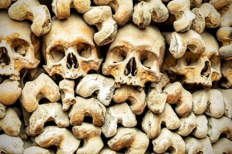Bone Crypts & S. Clemente ENGLISH tour - tickets included - Key Points
