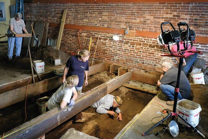 Bones Under Us, Ghost Tour with Archeology - What Makes This Tour Stand Out?