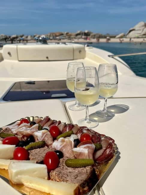 Bonifacio: Lavezzi Islands Full day Trip by Boat - Lunch, Snacks, and Refreshments