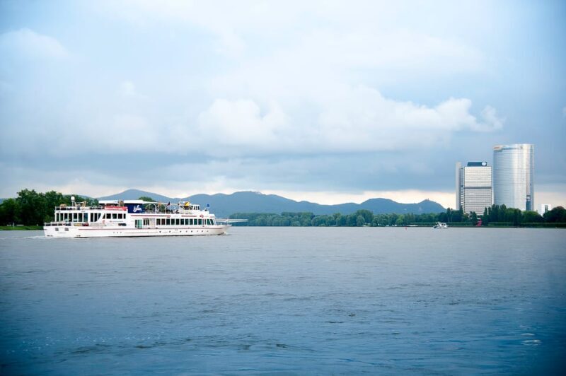Bonn: Evening Sightseeing Cruise on the Rhine River - A Closer Look at the Bonn Evening Rhine Cruise
