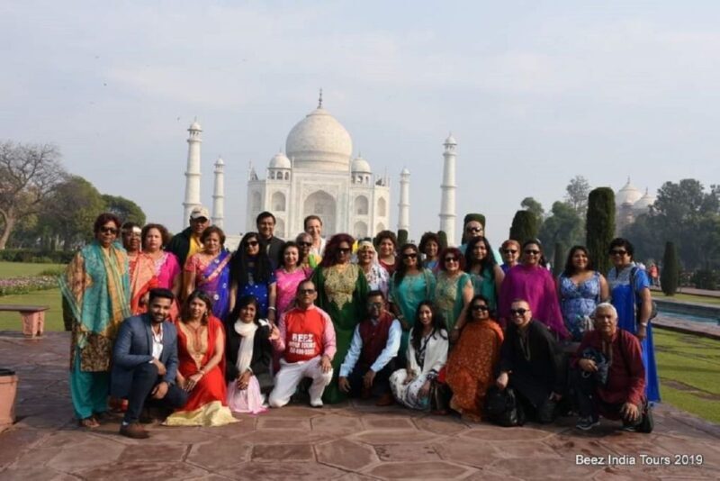 Book Govt. Approved Tour Guide For Taj Mahal & Fort - Practical Tips for Travelers