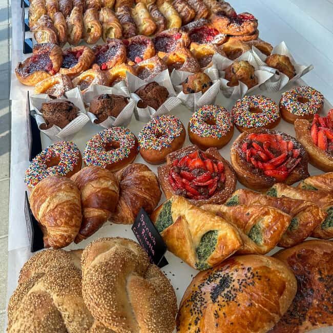 Boothbay Harbor: Breakfast/Coffee Food Tour with Local Guide - Key Points