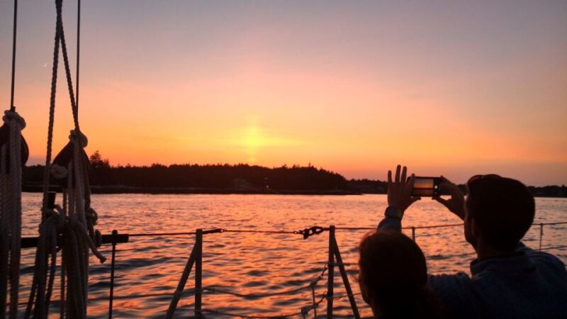 Boothbay Harbor: Schooner Apple Jack Sunset Sailing Cruise - Authentic, Relaxed, and Family-Friendly