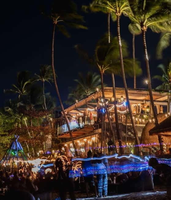 Bophhut: Coco Tam's Beach Bar Table Reservation - FAQs