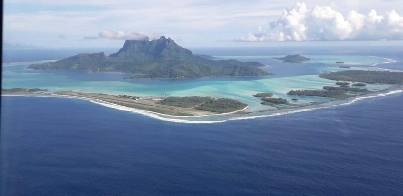 Bora-Bora 30 minutes private flight in light aircraft - FAQs