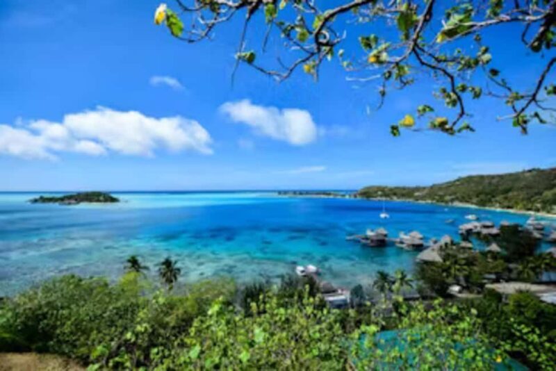 Bora Bora: 4WD History & Culture Tour - Bora Bora: 4WD History & Culture Tour — An Authentic Adventure on the Most Romantic Island