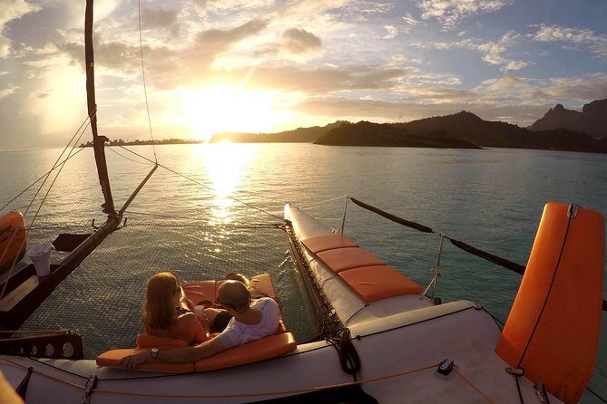 Bora Bora Catamaran Sunset Sail - An In-Depth Look at the Bora Bora Sunset Sail