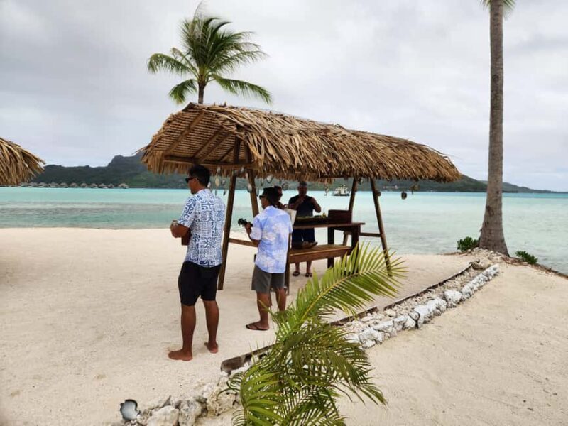 Bora Bora: Discovering the Tahitian black pearl ! - Key Points