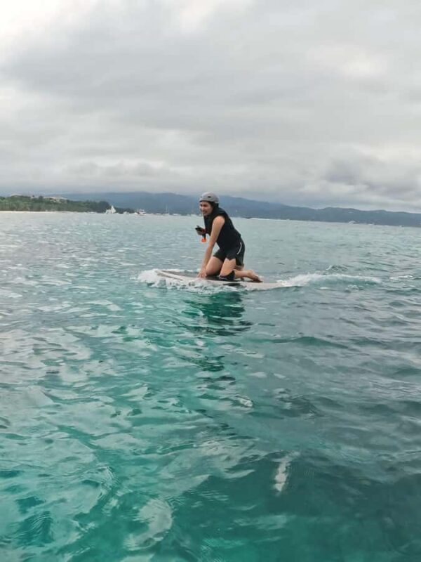 Boracay E-Foil Surfing Experience - The Guides and Instruction