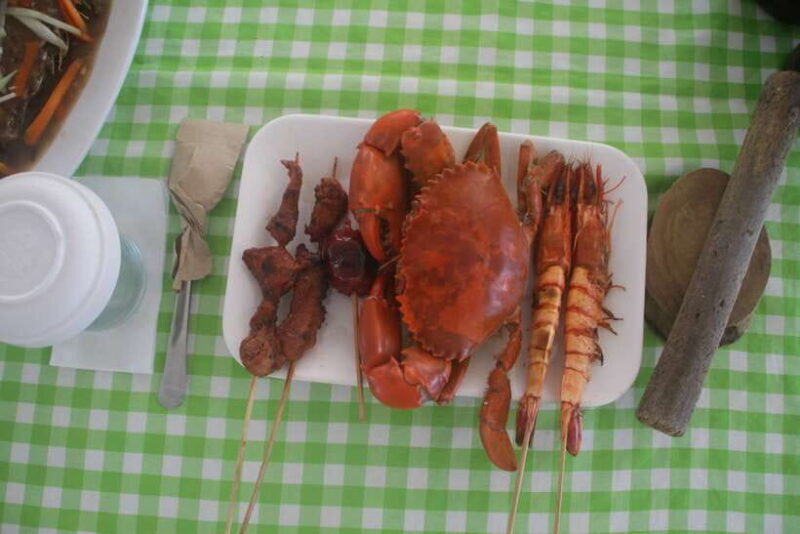 Boracay: Island and Beach-Hopping Boat Tour with Snorkeling - FAQ