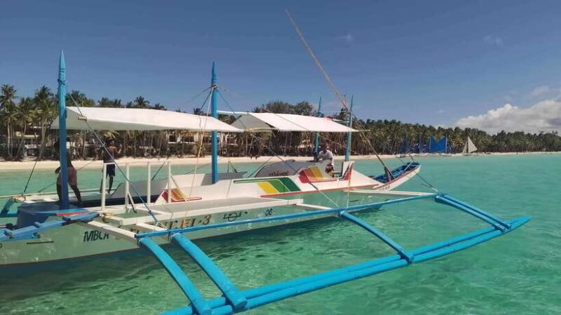 Boracay Private Boat Tour with Local Guide - What is the Boracay Private Boat Tour?