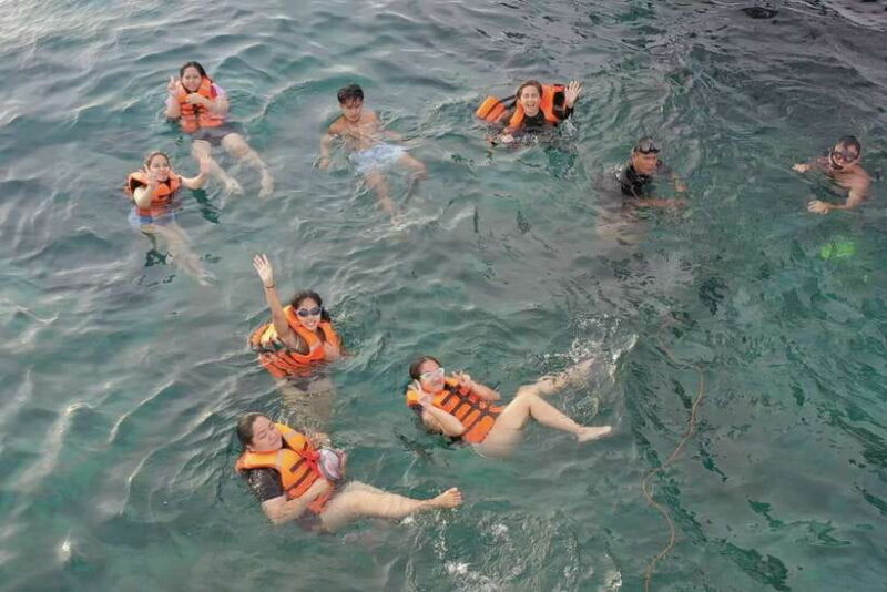 Boracay: Sunset Boat Party with Snacks - FAQ
