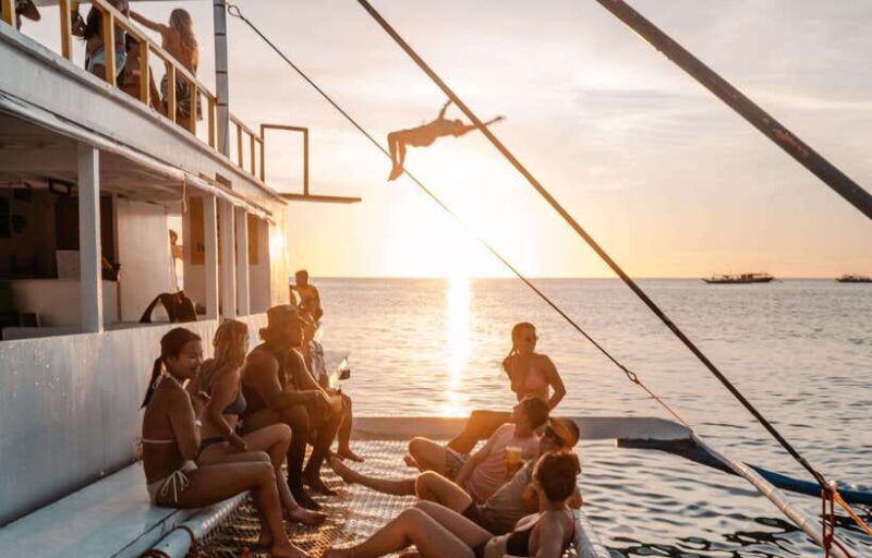 Boracay: Sunset Cruise Boat Party by Haqqy Life - The Experience: Atmosphere, Views, and Social Vibes