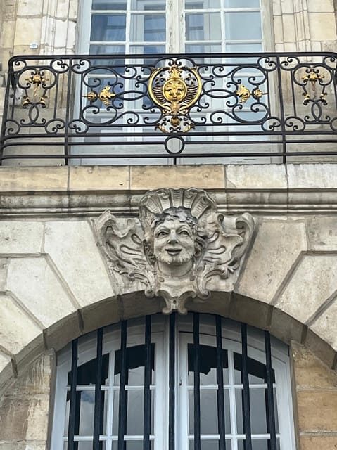 Bordeaux as a local: Private Guided Tour - Value and Pricing