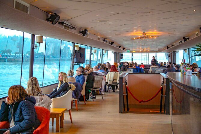 Bordeaux by the Water commented cruise - Who Will Enjoy This Tour?