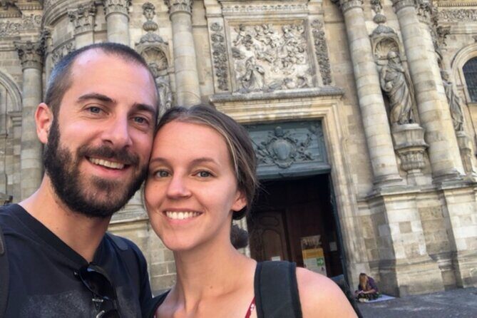 Bordeaux Old Town Secrets: Self-Guided Walking Adventure - The Experience in Practice
