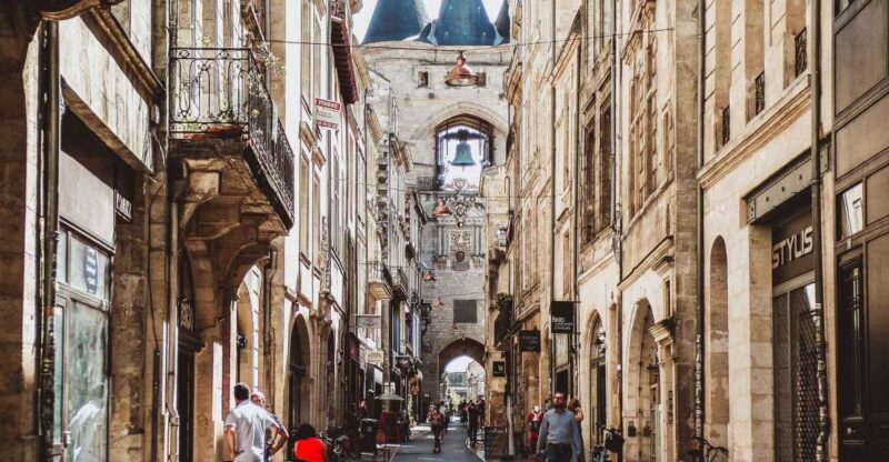 Bordeaux: Photoshoot Experience - Why This Photoshoot Works Well for Travelers