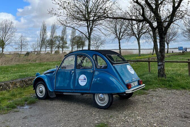 Bordeaux : Private city tour in a 2CV with wine testing - 3h - Key Points