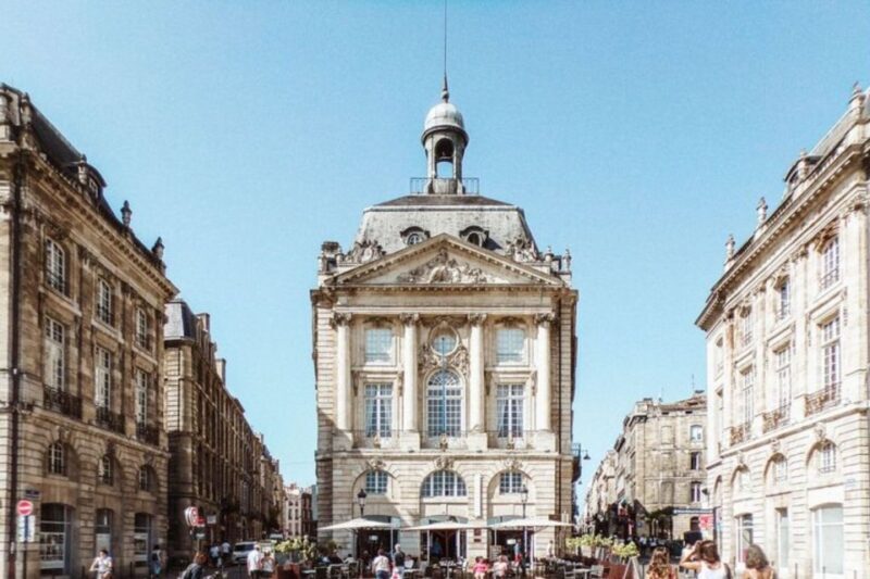 Bordeaux: Private custom tour with a local guide - The Sum Up