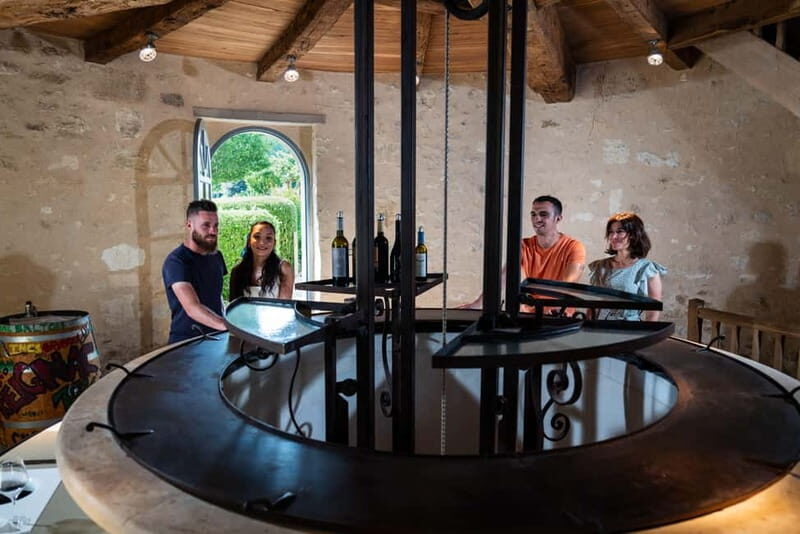 Bordeaux: Visit to Château de Reignac and prestige tasting - An In-Depth Look at the Château de Reignac Experience
