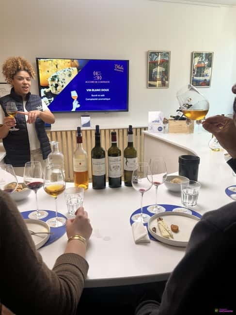 Bordeaux wine tasting workshop with refined food pairings - The Location and Atmosphere
