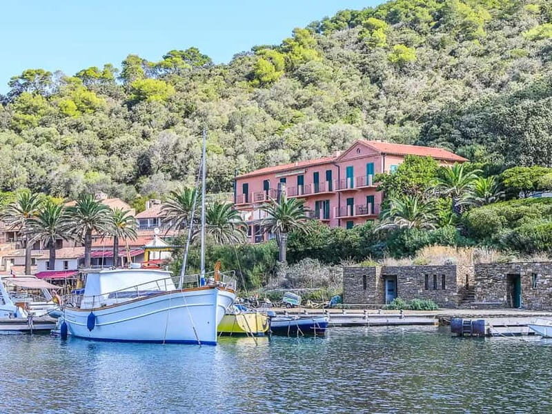 Bormes-les-Mimosas: Hybrid boat trip to Port-Cros Island - Setting Off from Bormes-les-Mimosas