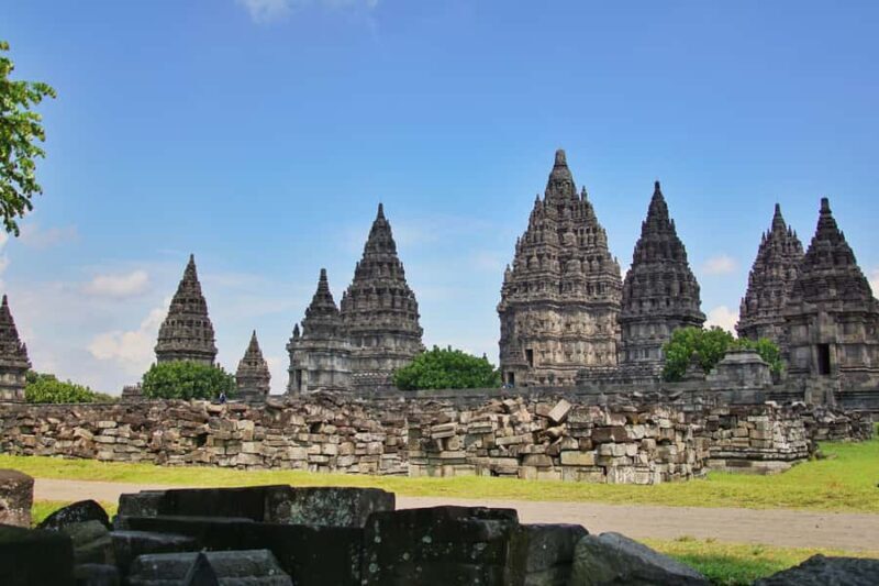 Borobudur and Prambanan Temples with Batik Workshop - FAQ