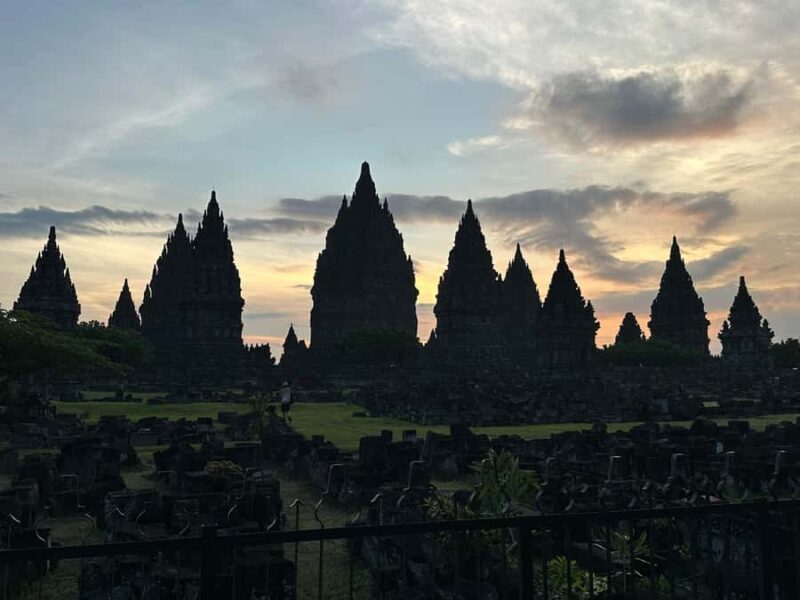 Borobudur Climb (Structure) & Prambanan Temple Guide Tour - FAQ