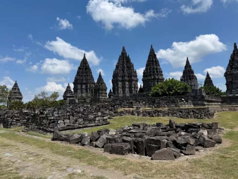 Borobudur Climbup Guarantee and Prambanan Tour all include - An Honest Look at the Borobudur Climbup Guarantee and Prambanan Tour