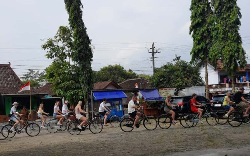 Borobudur: Guided Countryside Cycling Tour with Tastings - Value and Pricing
