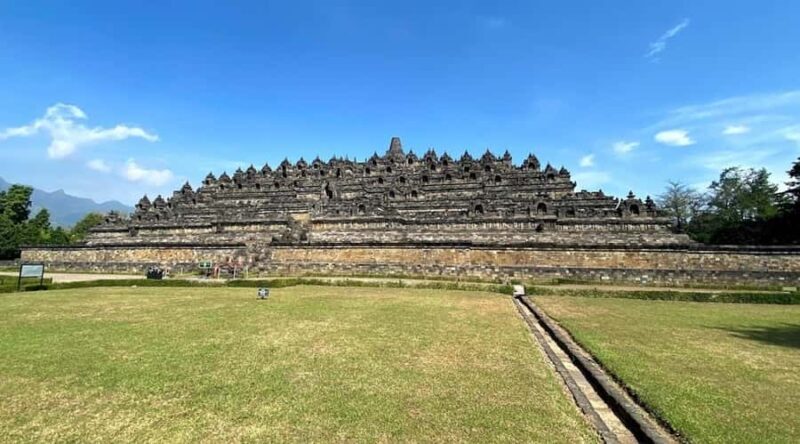 Borobudur, Prambanan, Plaosan, & Ijo Temple Sunset - An In-Depth Look at the Experience