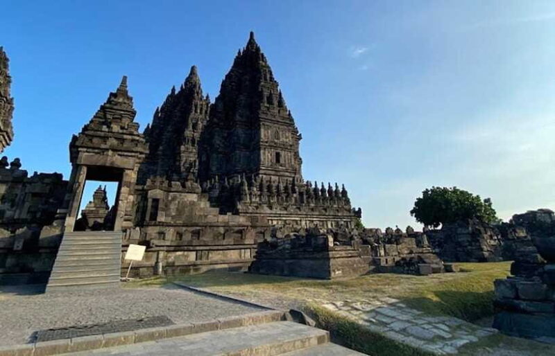 Borobudur, Prambanan, Plaosan, & Ijo Temple Sunset - FAQs