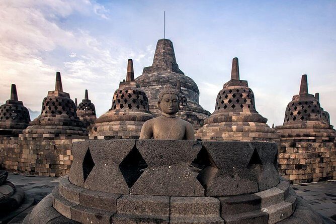 Borobudur Sunrise And Prambanan Temples Tour (PRIVATE TOUR) - The Magnificent Prambanan Hindu Temple Complex