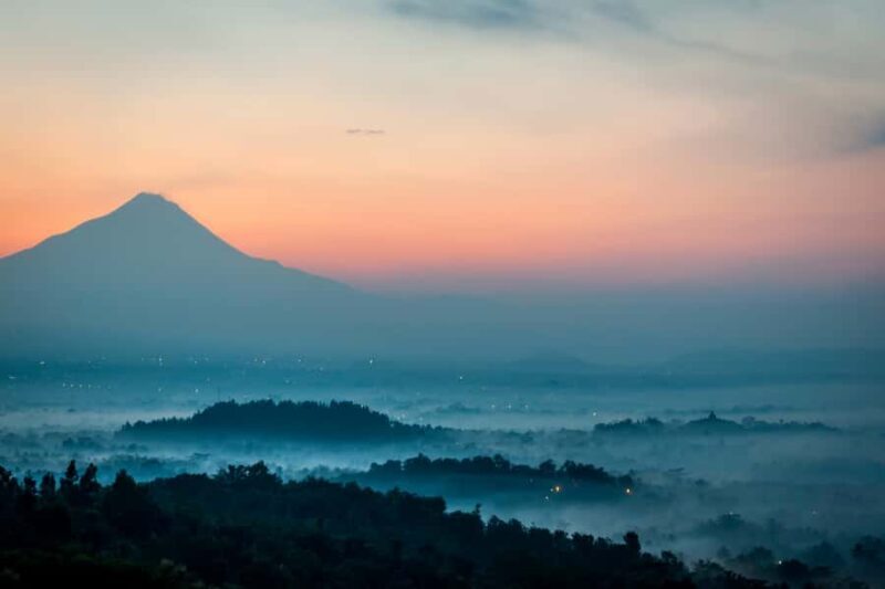 Borobudur Sunrise and Village Tour Private - Authentic Experiences and Personal Touches