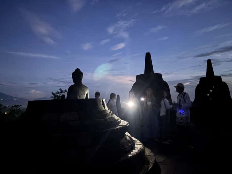 Borobudur Sunrise Guided Tour With Transfer and Breakfast - Frequently Asked Questions