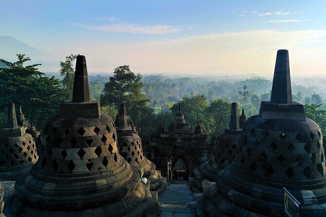 Borobudur Sunrise Merapi Volcano and Prambanan Private Day Tour - FAQ