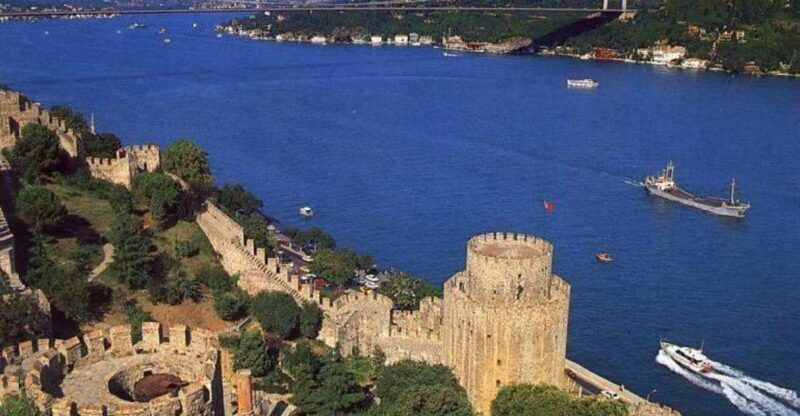 Bosphorus Boat Cruise & Two Continents Tour with Lunch - Introduction