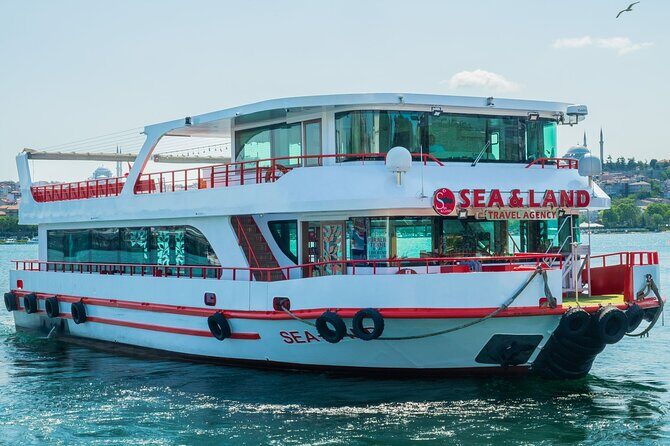 Bosphorus Cruise Boat Tour stanbul And Golden Horn With Guide - Reviewing the Experience