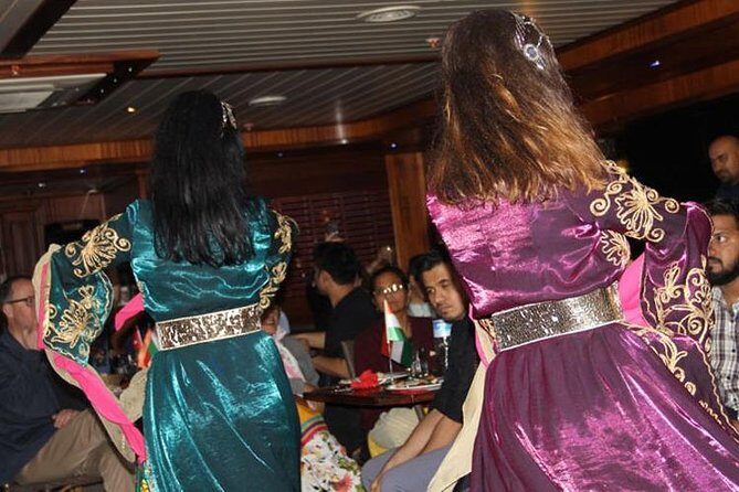 Bosphorus Dinner Cruise (Private Table) - Key Points