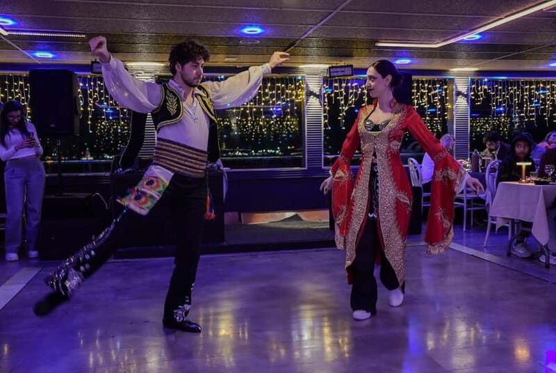 Bosphorus Dinner Cruise w/ Unlimited Drinks & Entertainment - Practical Tips for Travelers
