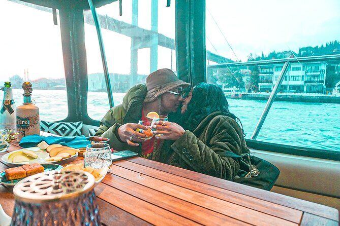 Bosphorus Dinner / Lunch Cruise - Private and Customizable - Who Is This Tour Best For?